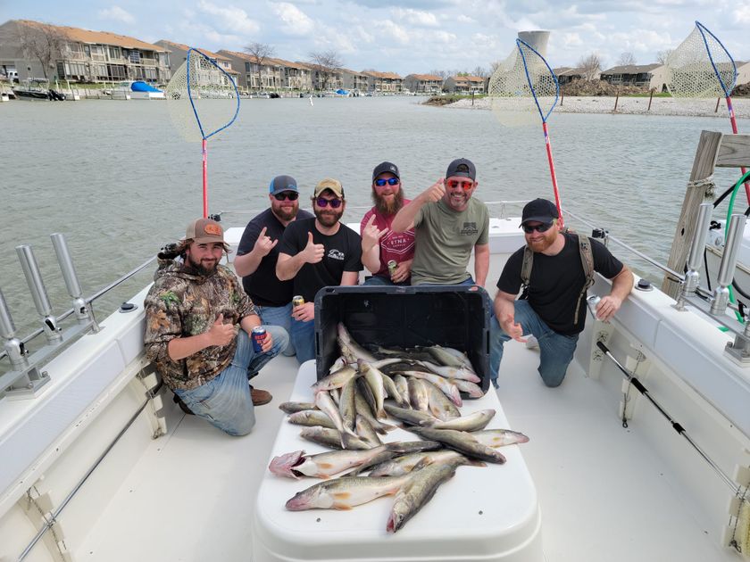 Experience The Fun Of Port Clinton Fishing!