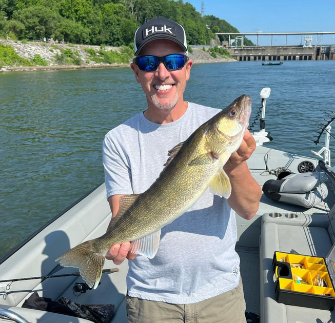 Top-Rated Walleye Charters on Kentucky Lake | Book Now