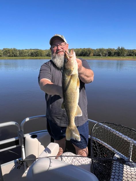 Full Day Walleye Fishing St. Croix River Croix Boys