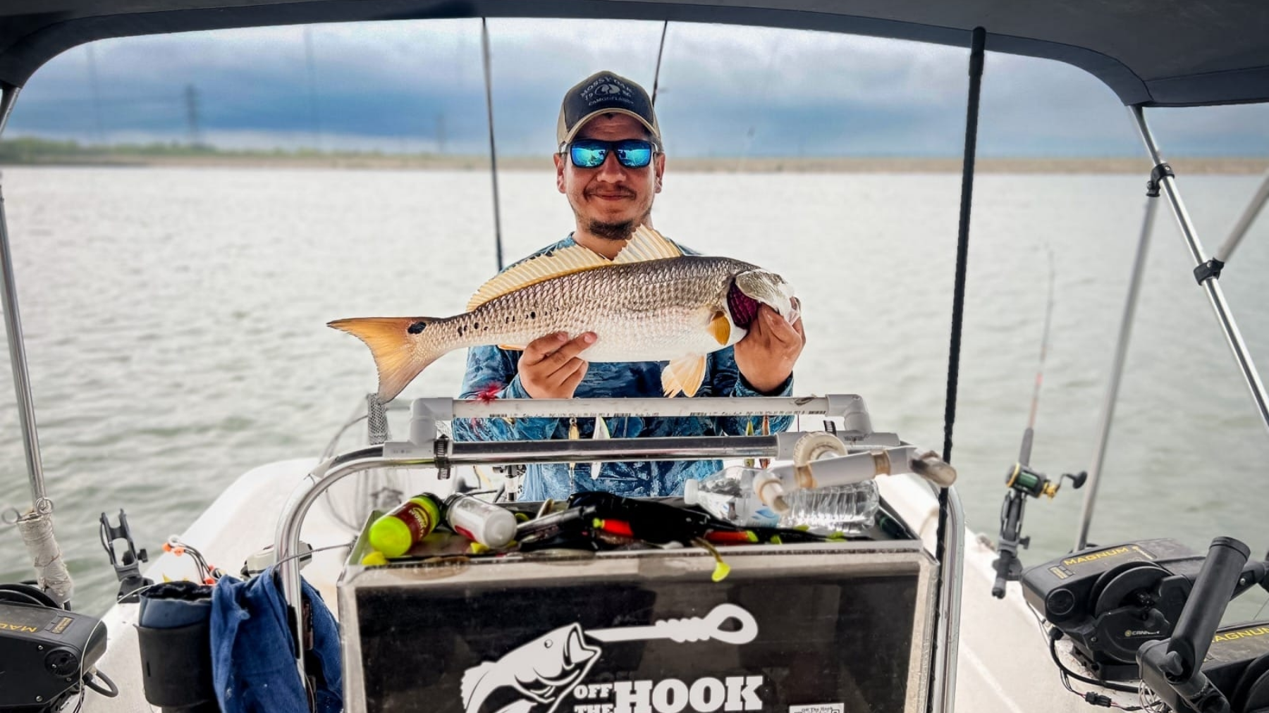 Off The Hook Fishing Trips in Elmendorf TX | UPDATED 2026 PRICES